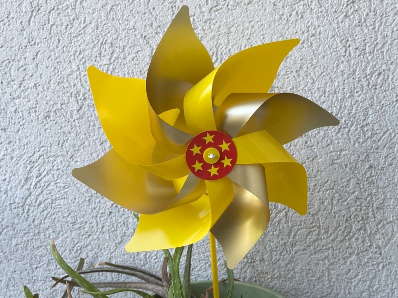 Yellow Pinwheel Jigsaw Puzzle