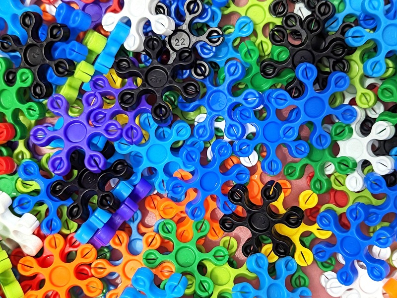 Colorful Interlocking Toys Jigsaw Puzzle